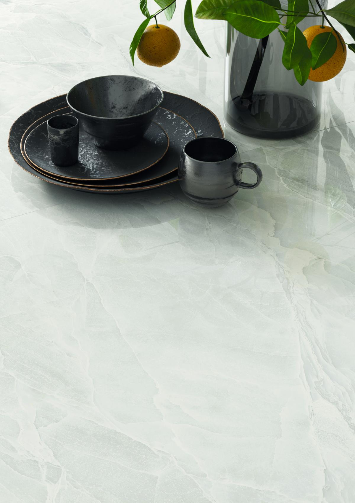 Pavimento Emilceramica serie Tele di marmo selection formato 60X120 colore Corchia r - Capolino1929